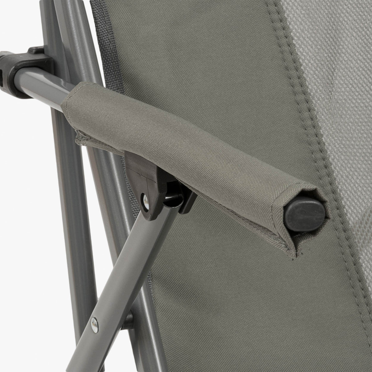 Doune Camping Chair, Charcoal | Highlander Outdoor