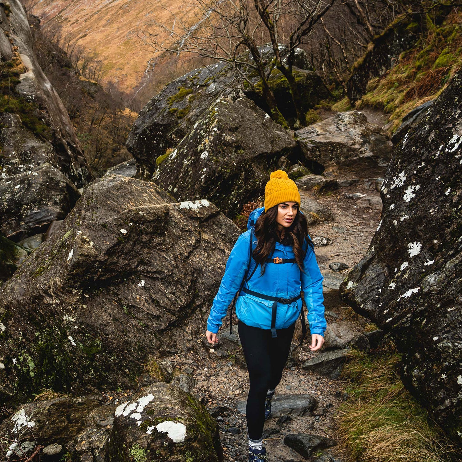 Beira Lined Bobble Hat, Arrow Wood | Highlander Outdoor