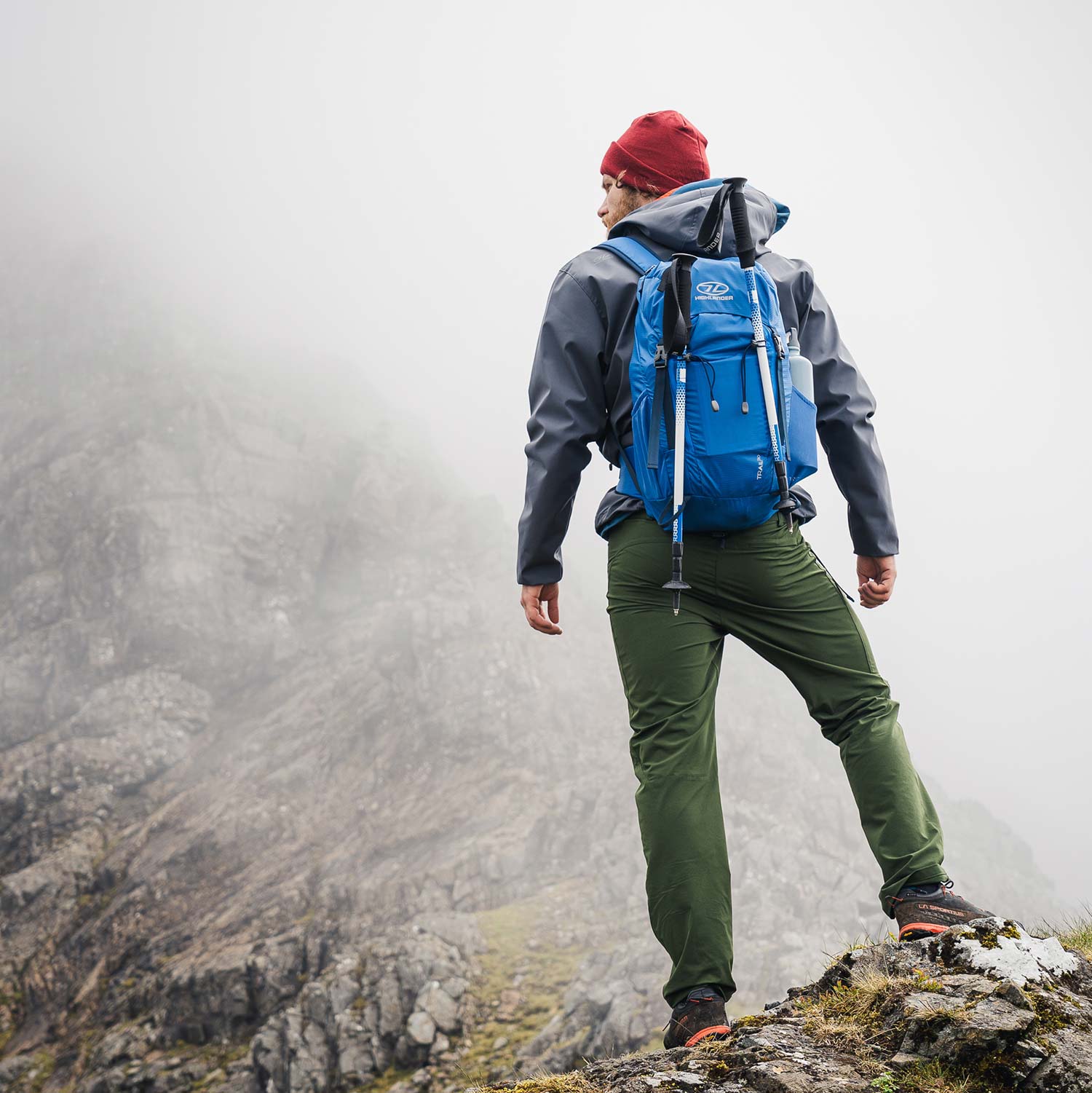 Trail Backpack 30L, Black | Highlander Outdoor